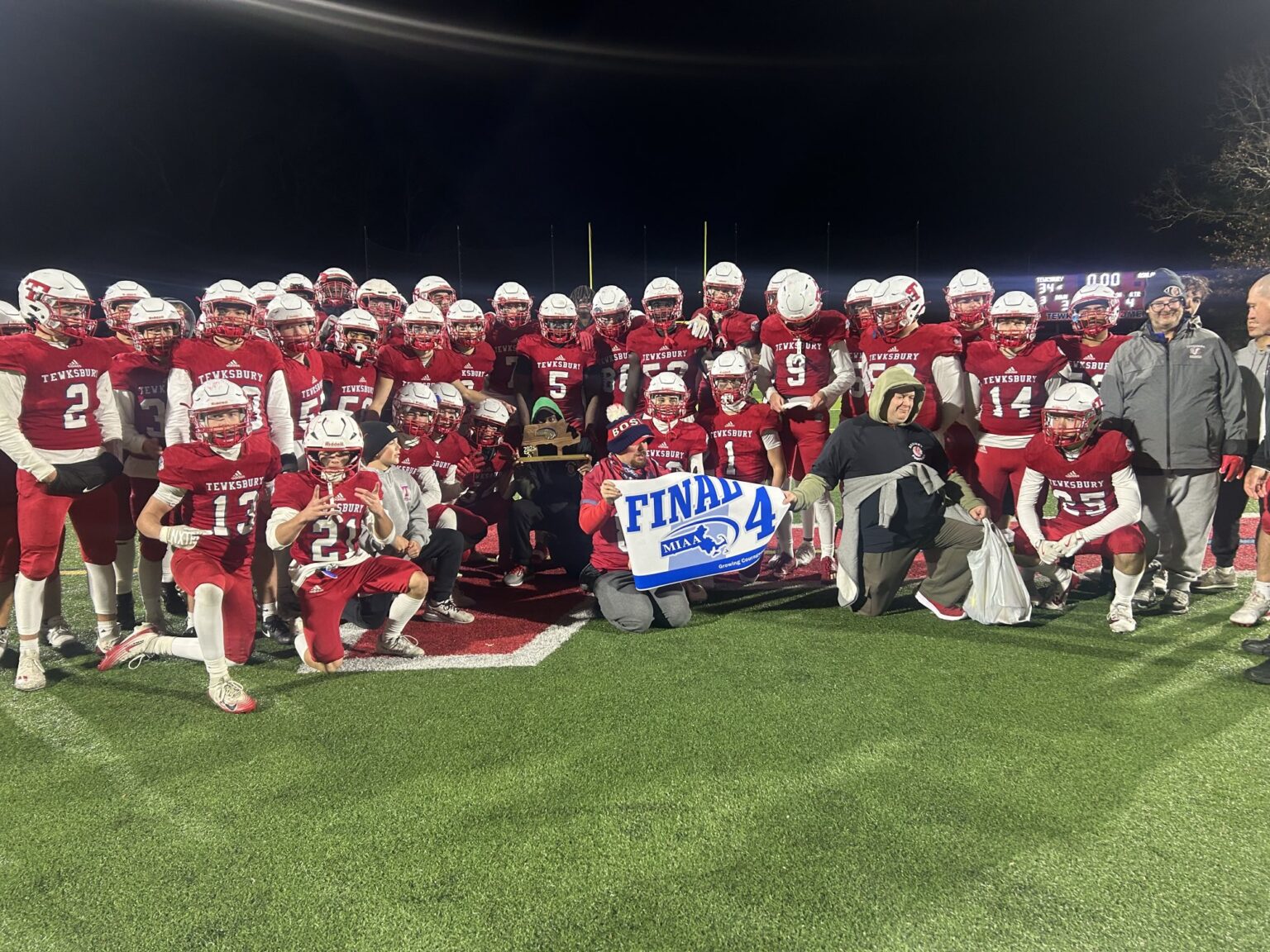 Tewksbury Rolls Past Ashland, Punches Football Ticket to Final Four ...